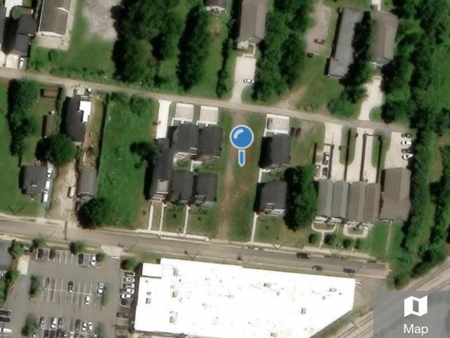 2320 Merry St
