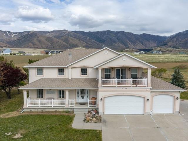 2320 N Churchwood Dr, Pine Canyon, UT 84074