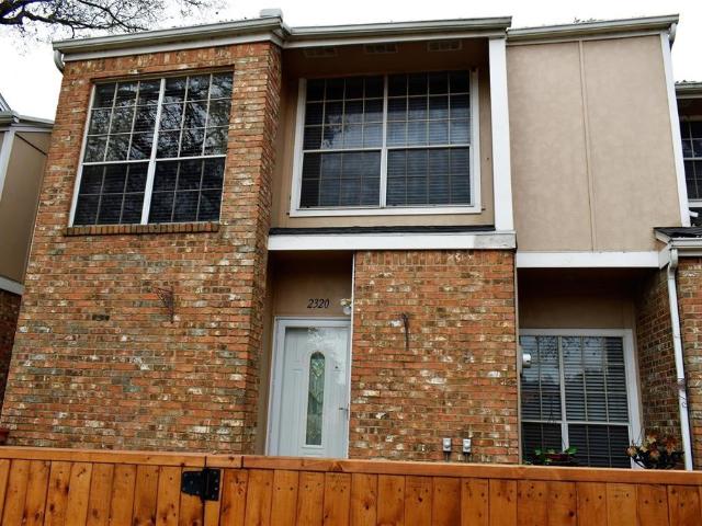 2320 Northlake Court