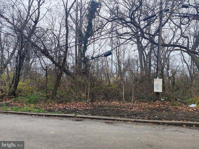 2320 Baldwin Ave, Holmes, PA 19043