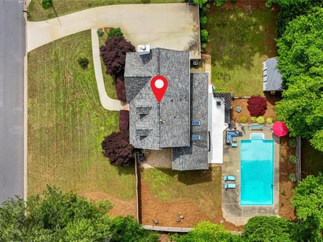 2320 Brownstone Court