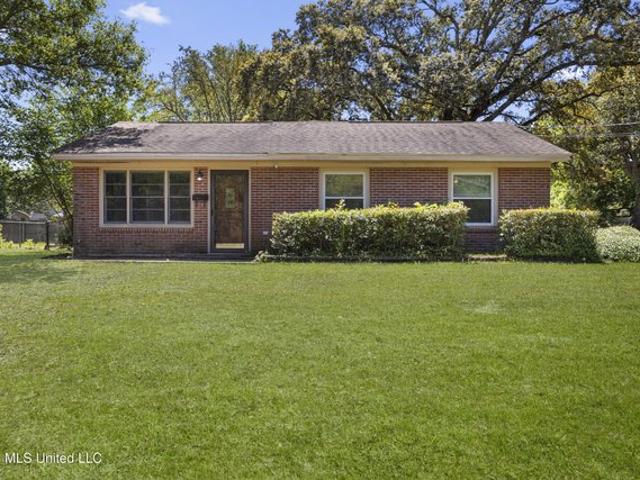 2320 Curcor Dr, Gulfport, MS 39507