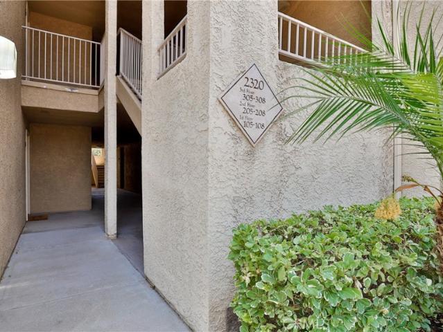 2320 Del Mar Way 305