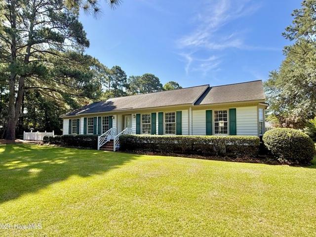 2320 Dogwood Ln, Kinston, NC 28504