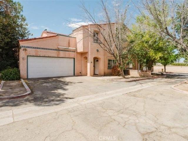 2320 E Avenue Q4 Unit 23, Palmdale, CA 93550