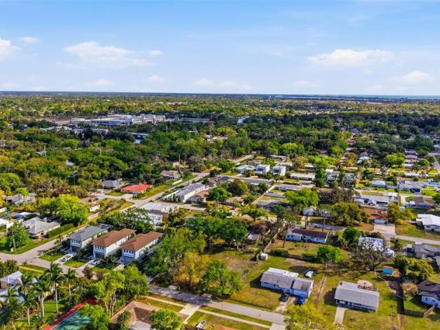 2320 Florinda St, Sarasota, FL 34231 | MLS #A4686