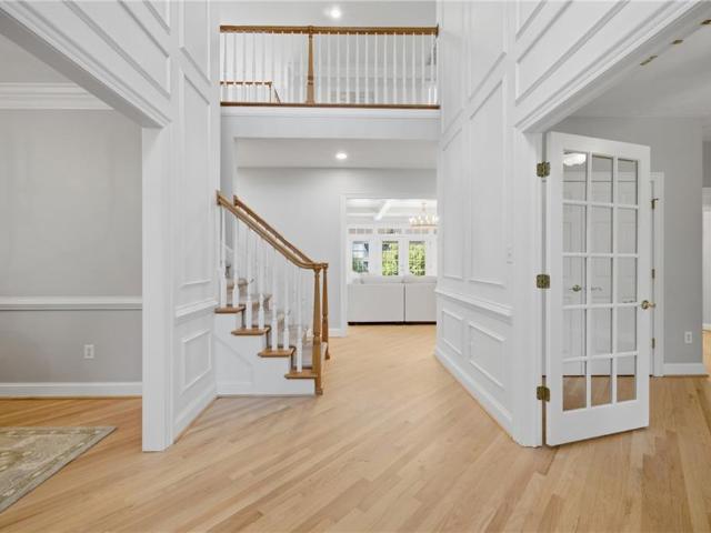 2320 Perez WAY
