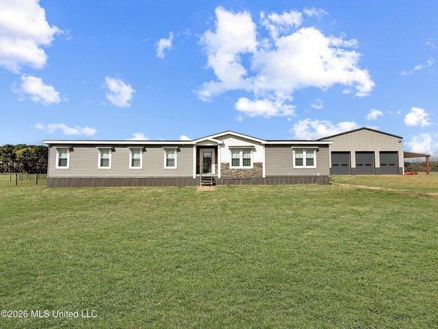 2320 SW Bogue Chitto Rd, Smithdale, MS 39664