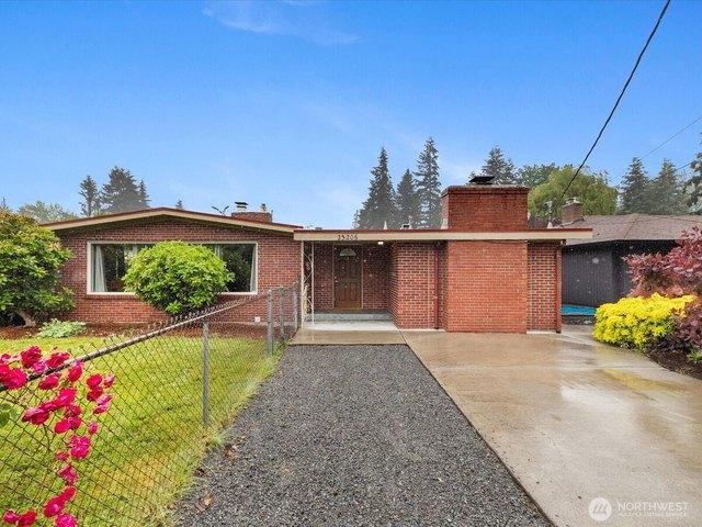 2320 th Ave W, Edmonds, WA 98026