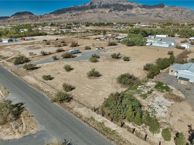 2320 Tonya Dr, Pahrump, NV 89060