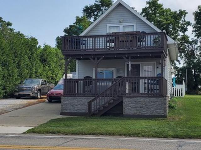 2320 W Orland Rd, Angola, IN 46703