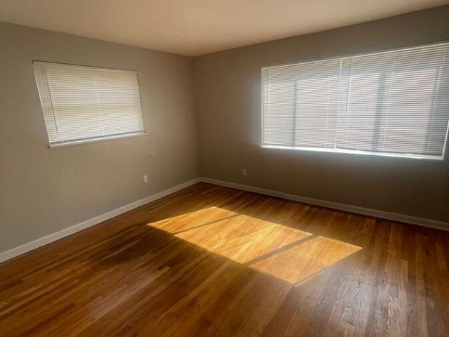 2320 Westwood Northern Blvd Unit 1