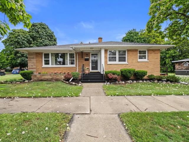2320 51st St, Kenosha, WI 53140