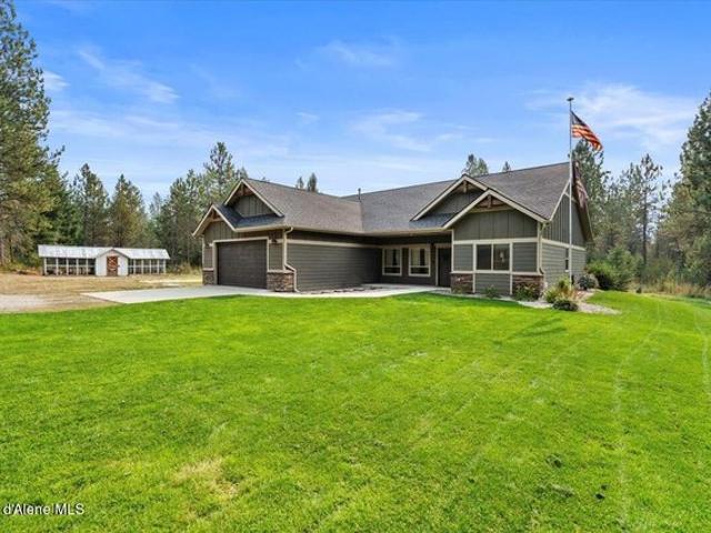 23210 N Massif Rd, Rathdrum, ID 83858