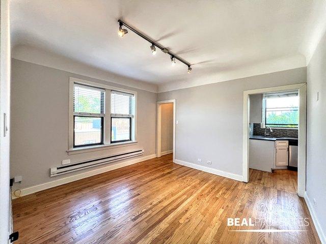 2321 N Rockwell Bed St Unit 1, Chicago, IL 60647