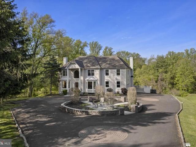 2321 Old Bristol Rd, Holland, PA 18966
