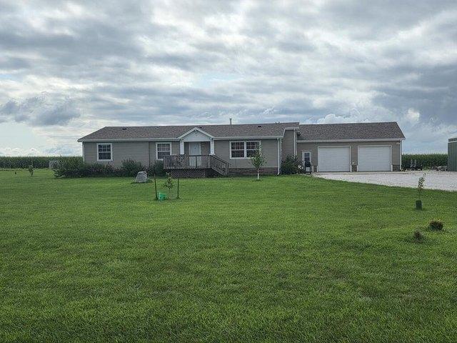 2321 Brushy Creek Rd, Duncombe, IA 50532