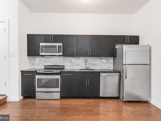 2321 Fitzwater St, Unit 107, Philadelphia, PA 19146 | MLS #PAPH2586 | Compass