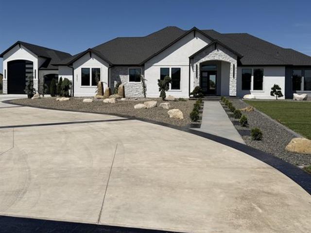2321 Lower Bluff Rd, Emmett, ID 83617