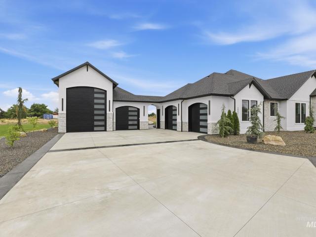 2321 Lower Bluff Rd