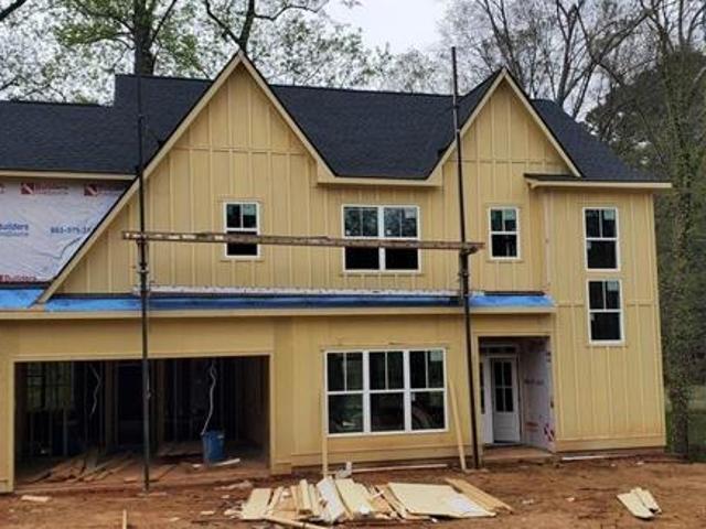 2321 Woodridge Dr, Marietta, GA 30066