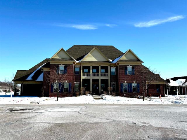 23222 Foxboro Street