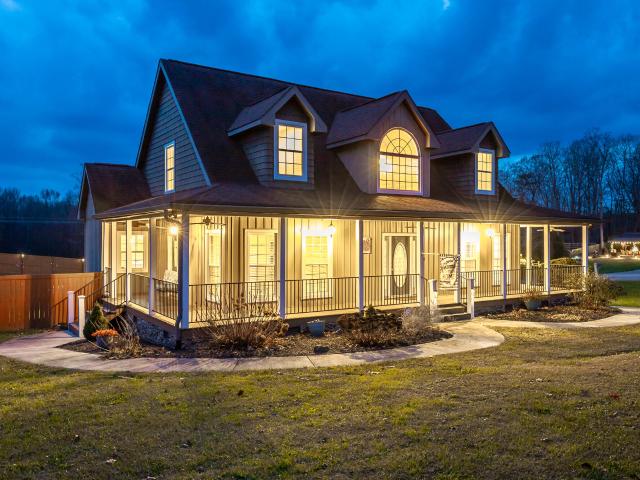 2322 Mowbray Pike