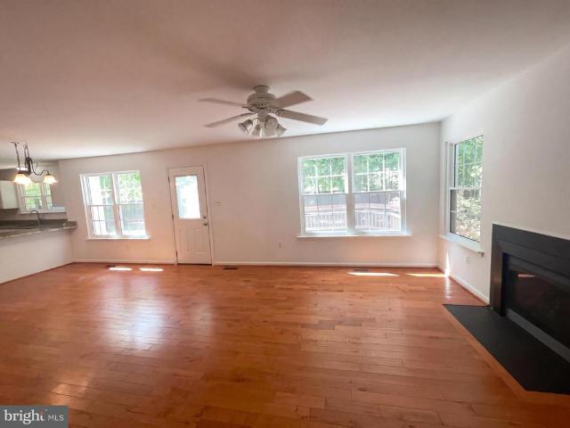 2322 Ashford Lane