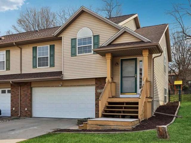 2322 Catskill Ct, Iowa City, IA 52245