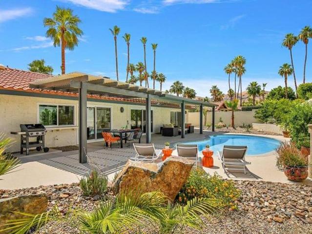 2322 E Santa Ynez Way, Palm Springs, CA 92264