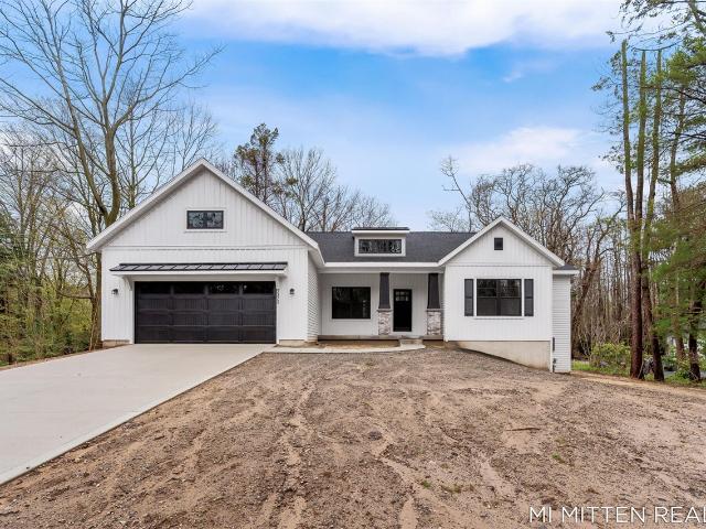 2322 Forest Trail Circle