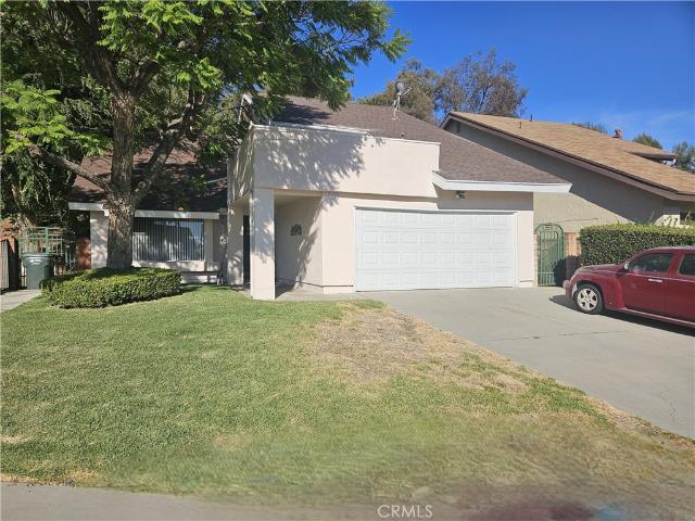 2322 S Lynn Court