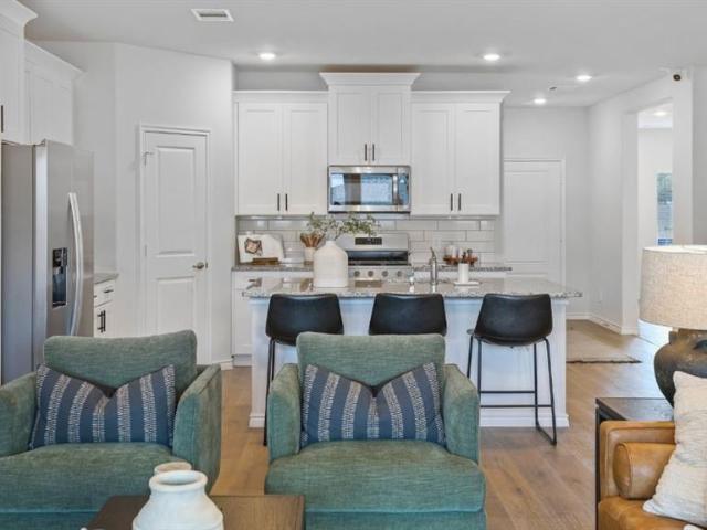 2322 Skyward St, Grand Prairie, TX 75052 | MLS #21200 | Compass