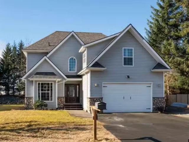 2323 MEADOW LN, JUNEAU, AK 99801 Single Family Residence For S.