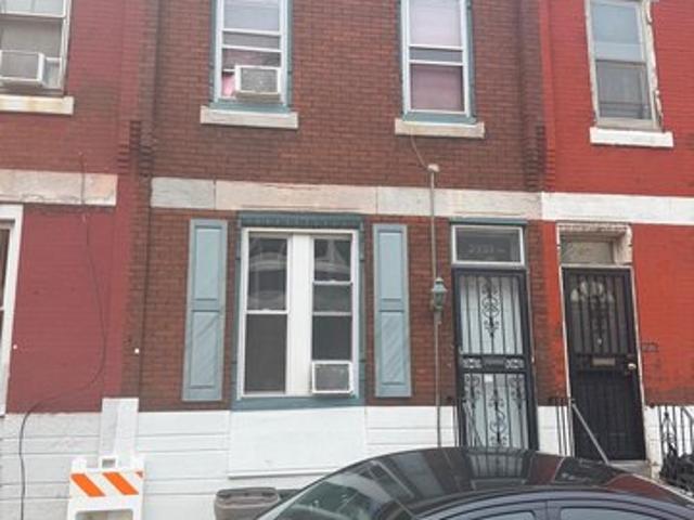 2323 N Gratz St, Philadelphia, PA 19132