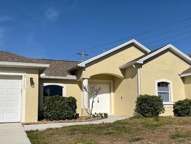 2323 NE 26th St, Cape Coral, FL 33909