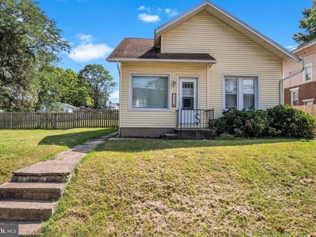 2323 Canby St, Harrisburg, PA 17103