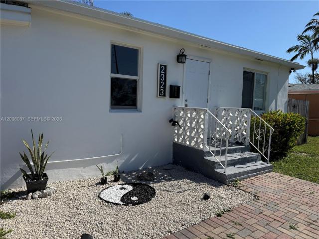 2323 Cleveland St, Hollywood, FL 33020 | MLS #A12008 | Compass