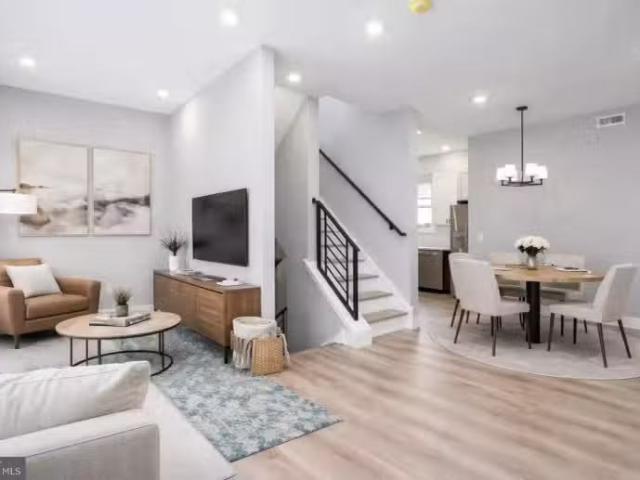 2323 E Cabot St #3, Philadelphia, PA 19125 MLS PAPH2618446