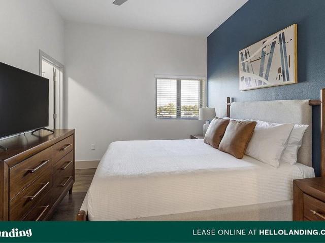 2323 E. Highland Ave 2 Bedroom Apartment for Rent at 2323 E Highland Ave, Phoenix, AZ 85016