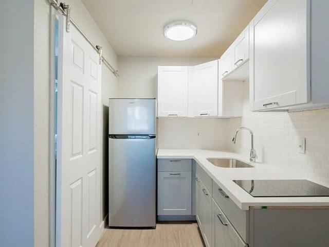 2323 E Van Buren St, Phoenix, AZ 85006