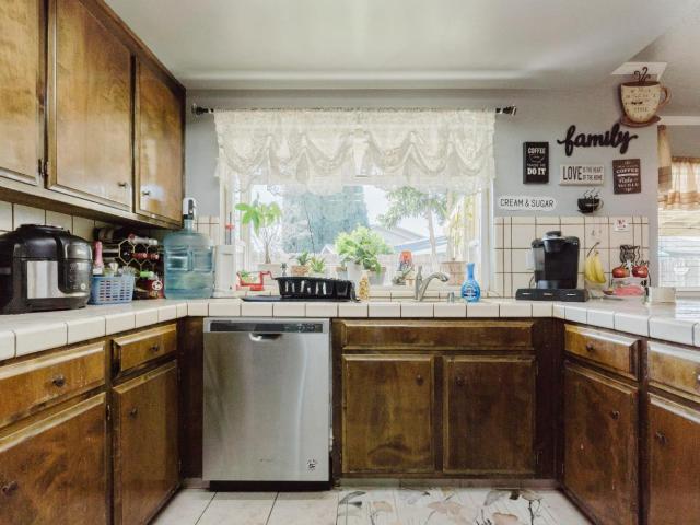 2323 Shropshire Dr, Stockton, CA 95209 | MLS #226029