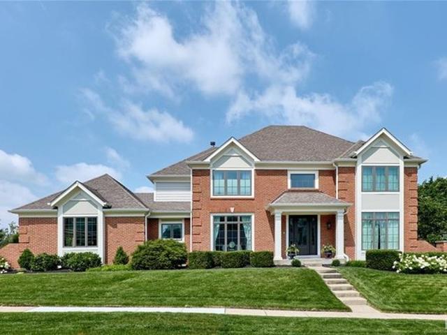 2323 Wellington Estates Dr, Chesterfield, MO 63017