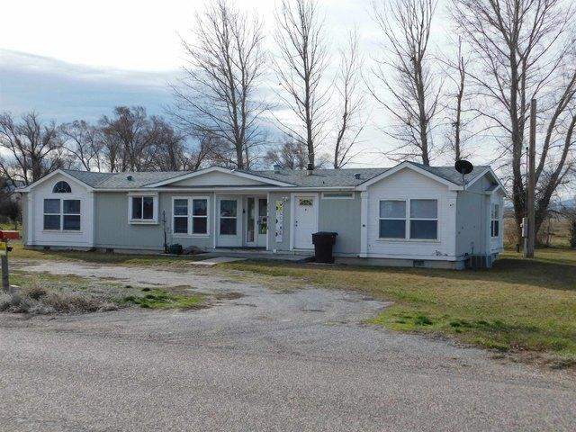 232 236 Cemetery Rd, Chubbuck, ID 83202