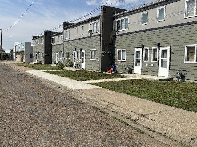 232 7th St S, Glasgow, MT 59230