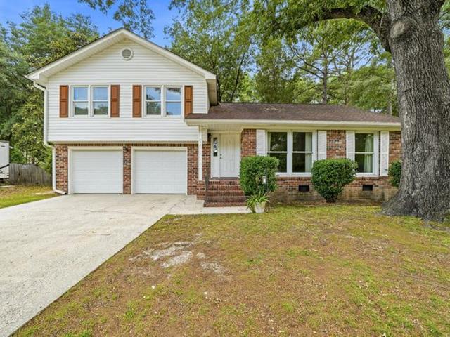 232 Canaberry Cir, Summerville, SC 29483