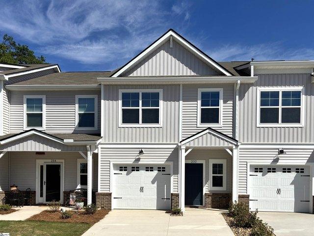 232 Crimson Tree Ct, Greenville, SC 29607