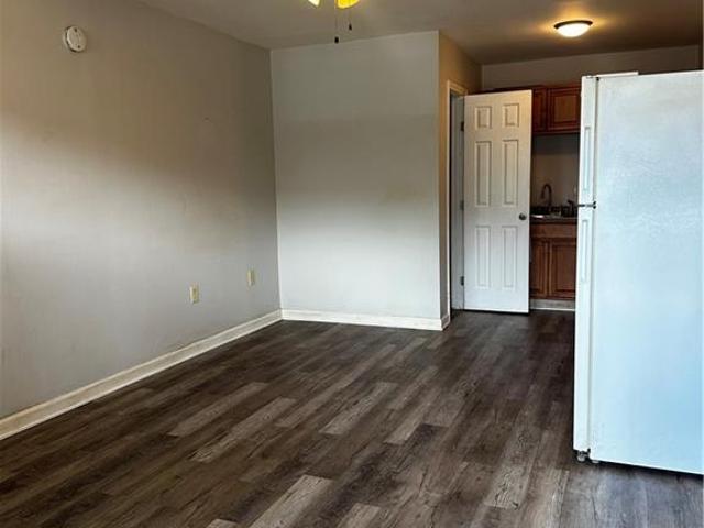 232 Apple Street # A2