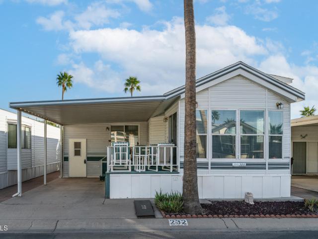 232 Aquamarine Drive # 232