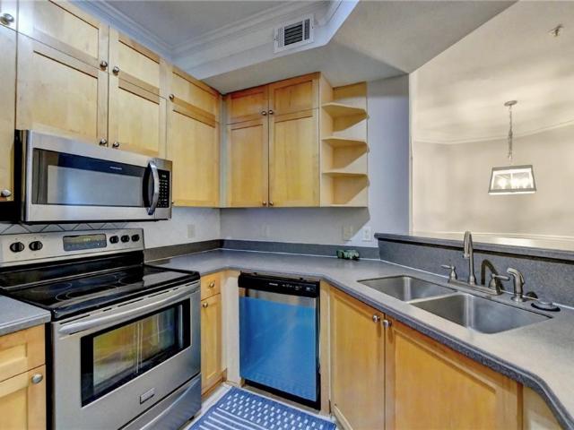 232 Ashford Circle